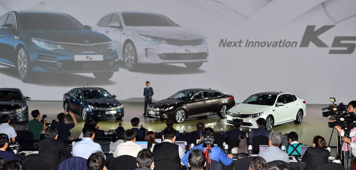 기아차, 2세대 '2015 뉴 K5 MX·SX' 출시