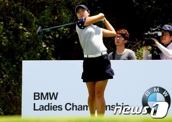 [KLPGA] 전인지, 'BMW 레이디스' 1R 이븐파 공동 43위..'강행군 탓?'